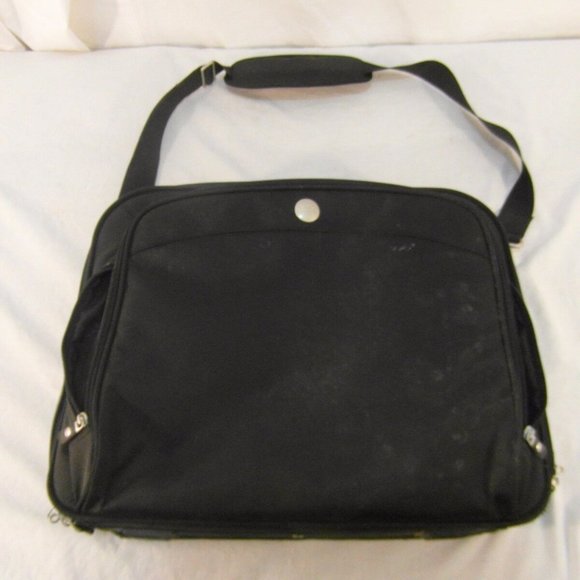 Bags | Dell Computers Shoulder Strap Carrying Handles Black Laptop Case ...
